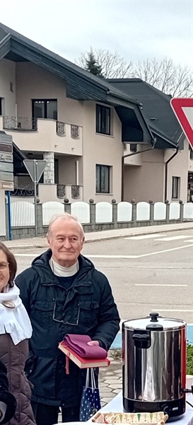 Velika noč je največji krščanski praznik: Poslanico izreka Franc Linasi ...