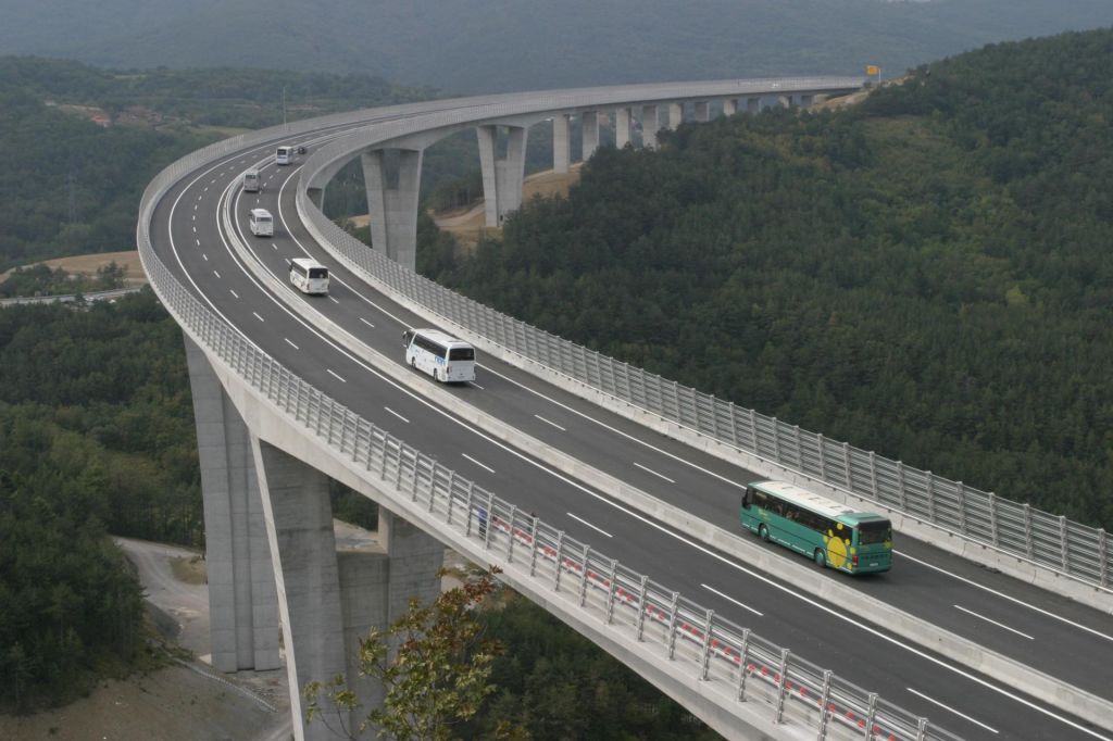 Vinjete bodo veljale štiri mesece dlje